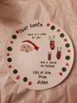 DIY Christmas Plates for Kids to Make - Unicorn Dreaming